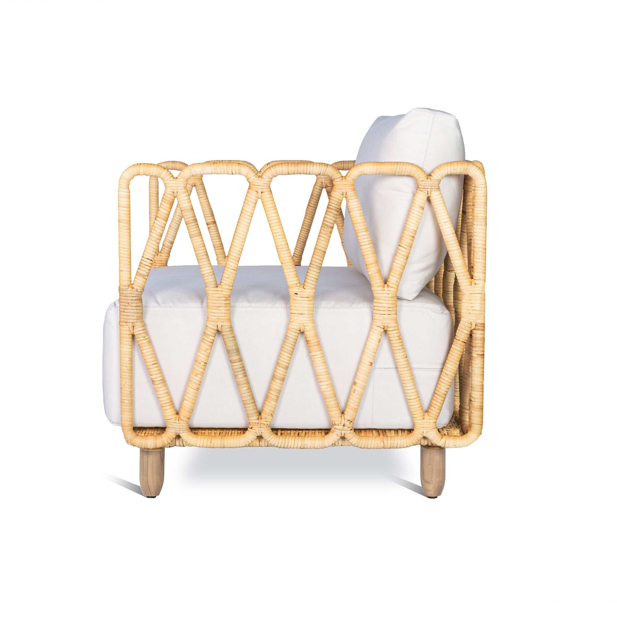 ISLA LOUNGE CHAIR